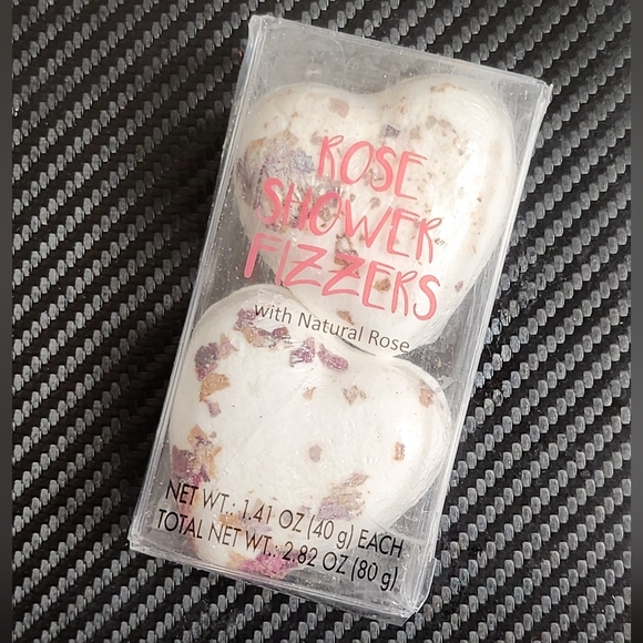 Bath & Body | Nwt Heart Shaped Rose Shower Fizzers With Natural Rose ...